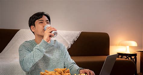 밤마다 식욕 폭발습관처럼 야식 먹는다면 이 증후군일 수도