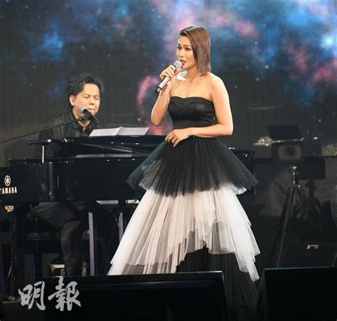 驚喜現身伍仲衡音樂會 周慧敏王馨平湯寶如合唱《美少女戰士》 1645 20210328 Showbiz 明報 Our