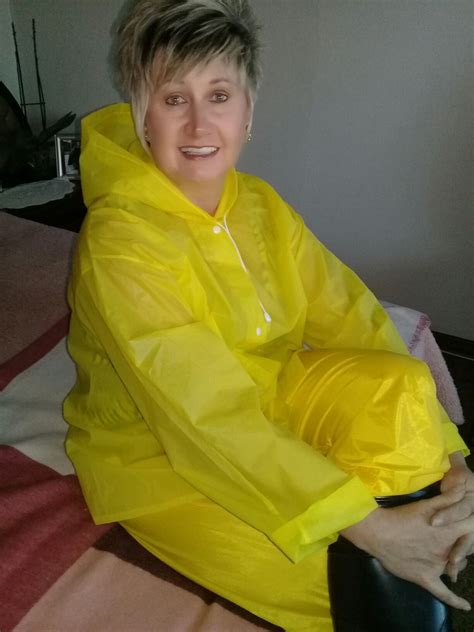 Vinyl Raincoat Plastic Raincoat Rain Suits Mantel Latex Wear