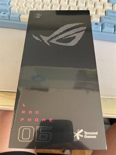 【屏幕很大，高刷观感很】rog 游戏手机6 12gb256gb天玑9000 手机网友点评 Zol中关村在线