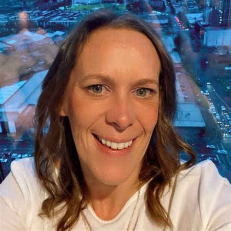 Lynne Piper Lynne Selfcare • Threads Say More