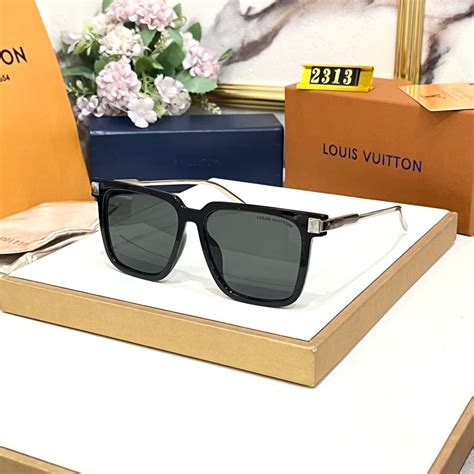 Buy Louis Vuitton Wayfarer Mens Sunglass Online