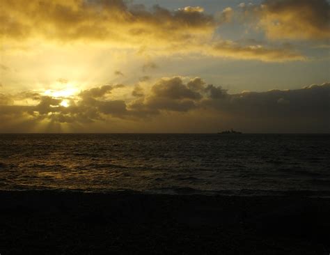 배경 화면 바다 하늘 수평선 물줄기 일몰 대양 해돋이 고요한 구름 잔광 육지 태양 저녁 분위기 황혼