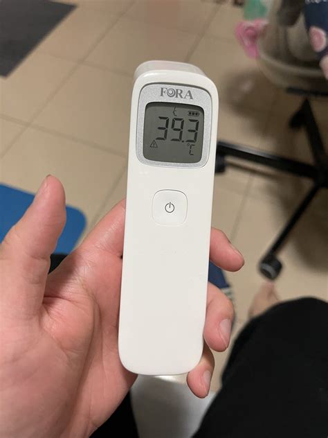 小穎ʕ·ᴥ·ʔ On Twitter 昨天感冒睡前燒到393度 今天早起量體溫376度 但身體實在太累不想去上班 明明早上有自己主辦