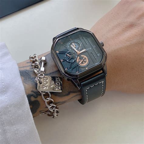 方形手表男款高级感潮流概念运动时尚大表盘简约学生ins小众设计虎窝淘