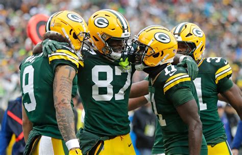Takeaways Packers Dominate From Start In 34 13 Victory Over Cardinals
