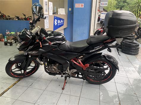 Pulser Ns 200 Motorcycles Motorcycles For Sale Class 2b On Carousell