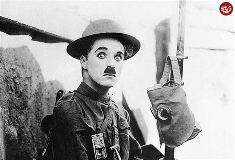 عکس؛ سفر به تاریخ؛ چارلی چاپلین 80 ساله در عروسی دخترش ژوزفین