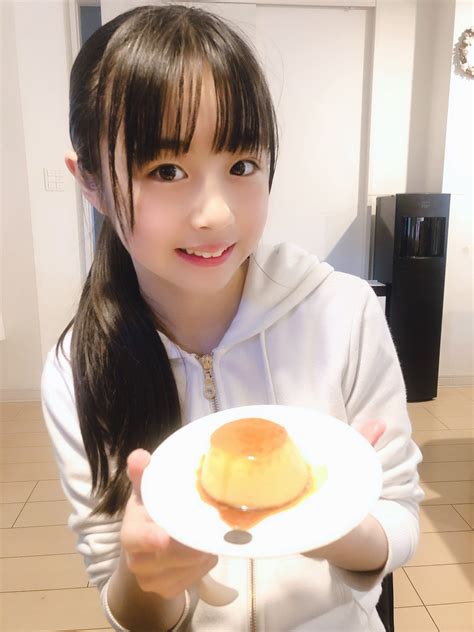 盗撮されたロリ妹が腰が抜けるまで後ろからパコパコやりたい画像 女子高生の専科