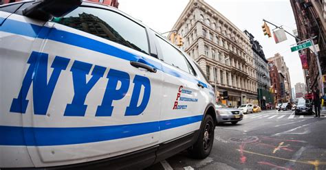 Judge Strikes Down Covid Vaccine Mandate For Pba Orders New York City