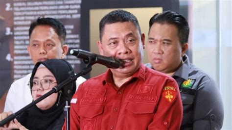 Dirdik Jampidsus Kejagung Diduga Pakai Jam Tangan Seharga Rp1 1 Miliar