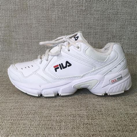 [여자 240]fila 휠라 운동화 레인저 헬로마켓
