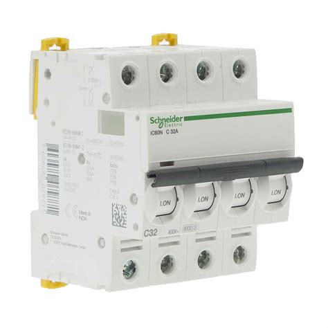 Disjunctor Tetrapolar 16a Schneider Emagro