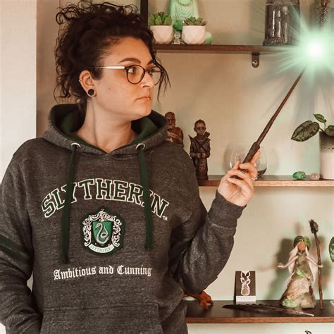 Harry Potter Slytherin Crest Premium Hoodie Grey Elbenwald