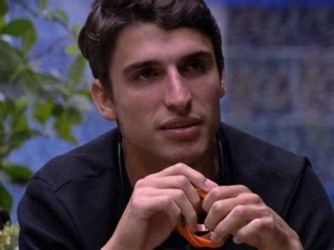 Após Reportagem Felipe Prior é Detonado Na Web “que Vergonha” O Tempo