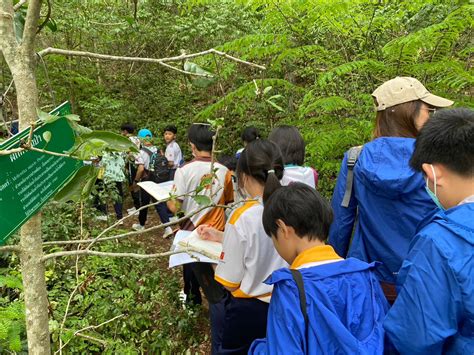 ภาคสนามชั้น 5 เรียนรู้เพื่อรักษา หลักเกษตรเชิงนิเวศ เพื่อฟื้นฟูป่าเสื่อมโทรม • โรงเรียนเพลินพัฒนา