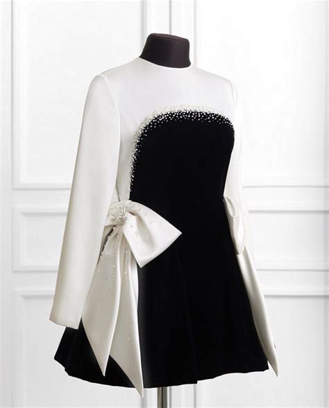 Pin by Valéria Garcia on Cocktail Dress in 2024 Chic dress classy