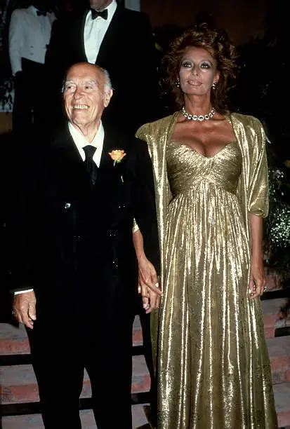 Sophia Loren And Husband Carlo Ponti Circa 1990 In New York City Old Photo £581 Picclick Uk