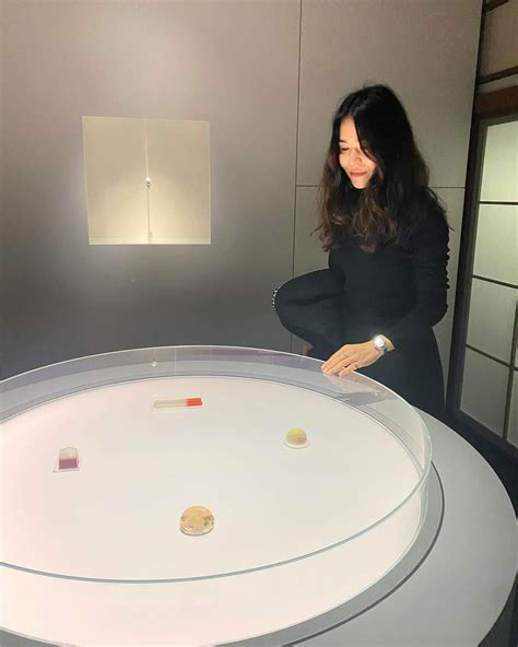 辻直子さんのインスタグラム写真 辻直子instagram「時計がすきなあの人の顔がうかびましたあらためて時計を素敵に手元に添えたく