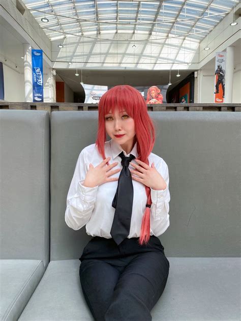 Makima Cosplay Chainsaw Man