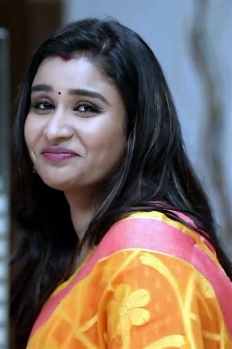 எஸ் ஏ சந்திரசேகர் ராதிகா சரத்குமார் கூட்டணியில் மிகப்பெரிய திட்டத்துடன் களமிறங்கும் விஜய்