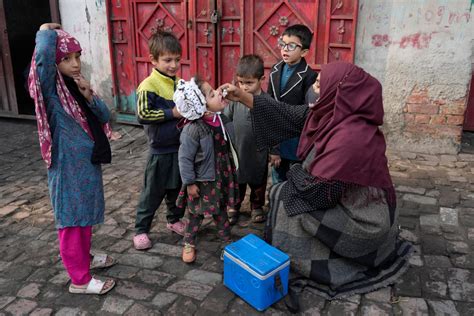 Pakistan Postpones Polio Vaccination Drive In
