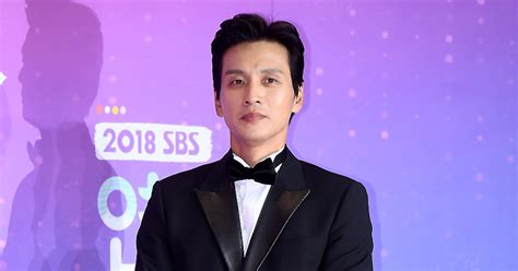 구본승 세월 거스른 수트핏sbs연예대상 포토엔hd