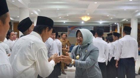 Lantik Dan Ambil Sumpah Janji Anggota BPD Se Kecamatan Toho Ini Pesan