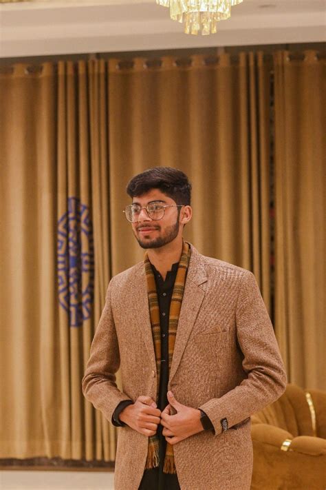 abdur rehman ch medium