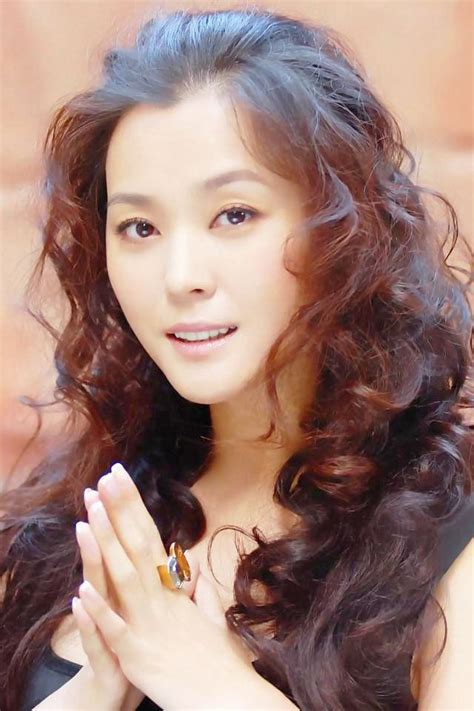 25歲出道，演8次女主劇紅人不紅，今41歲還是單身！ 每日頭條
