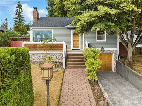 7707 34th Avenue Ne Seattle Wa 98115 Zillow