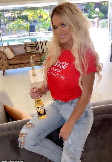 Woman Dubbed The World S Hottest Grandma Reveals Her Secrets Daily Mail Online