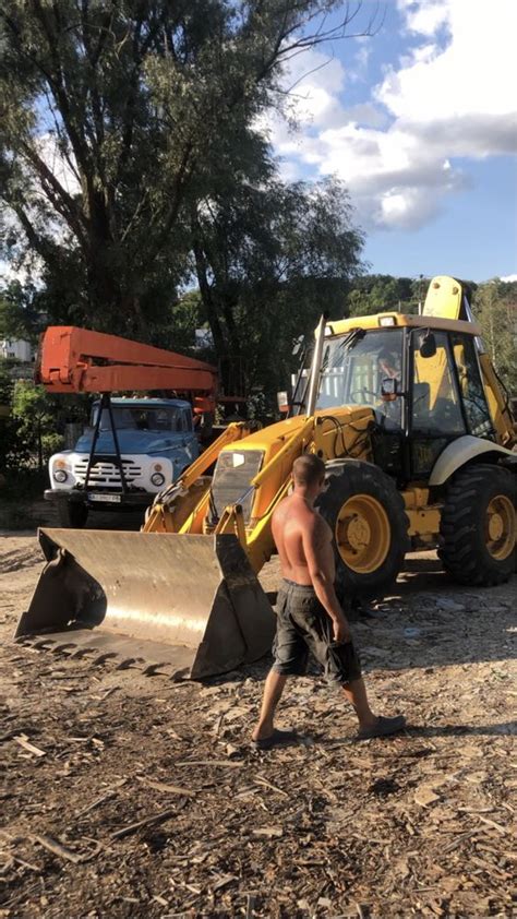 Jcb 3cx экскаватор погрузчик екскаватор трактор Екскаватор бульдозер Київ на Olx