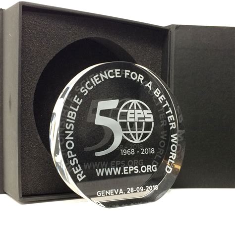 Round Personalised Glass Trophy Award With 3d Engraving And Colour