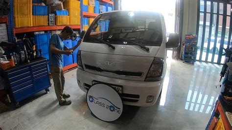 기아자동차 봉고3 트럭에 앞범퍼 및 사각지대 시야 확보에 도움이 되는 다용도 보조미러 장착과정 소개와 이외의 순정 블루투스오디어 하이패스룸미러 설치가격 정보 네이버 블로그