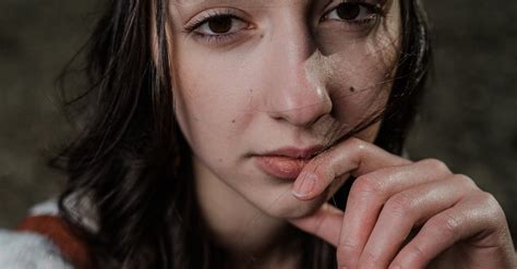 4k 바탕화면 Hd 배경 Hd 배경 바탕 화면 Hd 벽지 가을 갈색 머리 감정적 인 격리 겹겹이 쌓인 텍스처 고요한 귀여운 긴 깊이 높은 눈