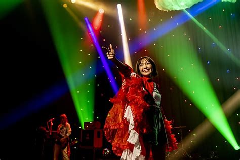 ＜ライブレポート＞斉藤朱夏が“キミ”と見に行く【くもり空の向こう側】 ライブハウスを巡り、たどり着いた日本青年館ホール Daily