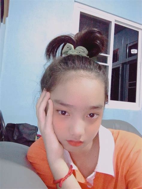 Pin By Stella 🤟 ️ ️🌺 S On Bff Photoshoot Poses Bff Photoshoot Bff
