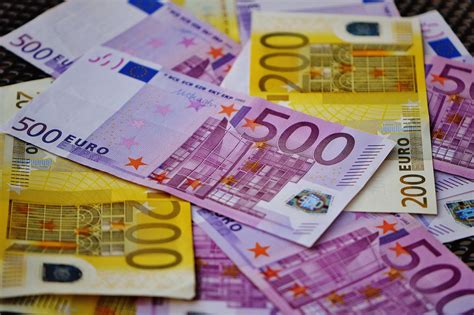 Foreign Currency Exchange