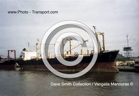 Sexta Bulk Carrier Photo Transport