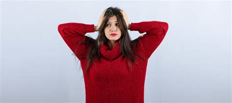 Try These Natural Hair Oils For Dry And Damaged Hair In Winter
