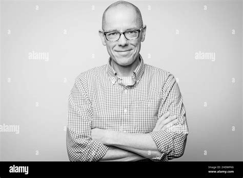 Man Smiling Portrait Arms Crossed Guy Men Smile Portraits Arms