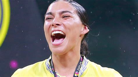 Club América Sabrina Enciso celebra el título de EE UU en la Liga de
