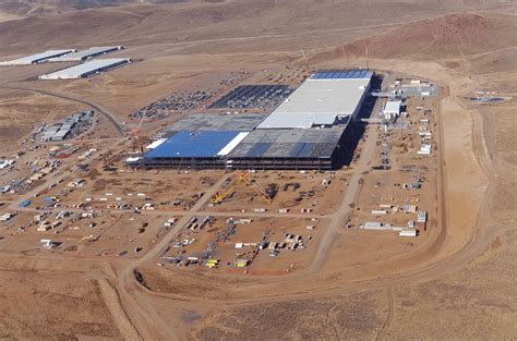 New Tesla Gigafactory Drone Footage November 2016 Electrek
