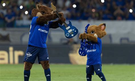 Cruzeiro Volta Do Raposão Tem Apresentação De Grife Antes Do Jogo No