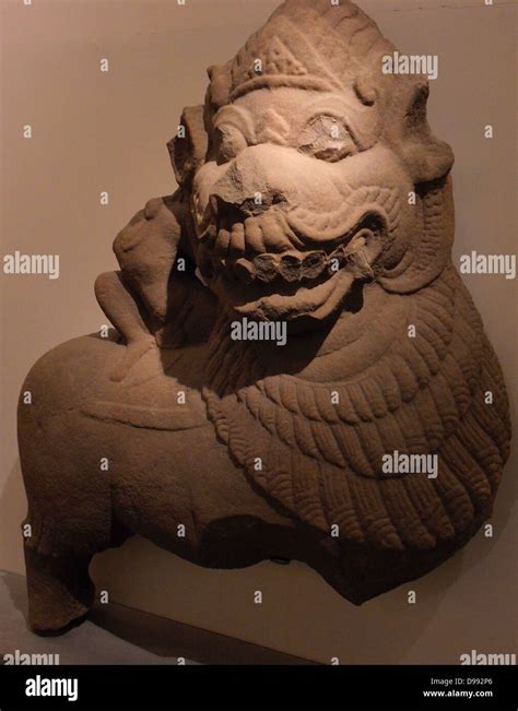 Basement Decor Lion Passant Overlapped By A Small Person Tra Kieu