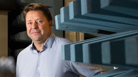 Resilience At The Core Of Mobile 6g Evolution 6g Flagship