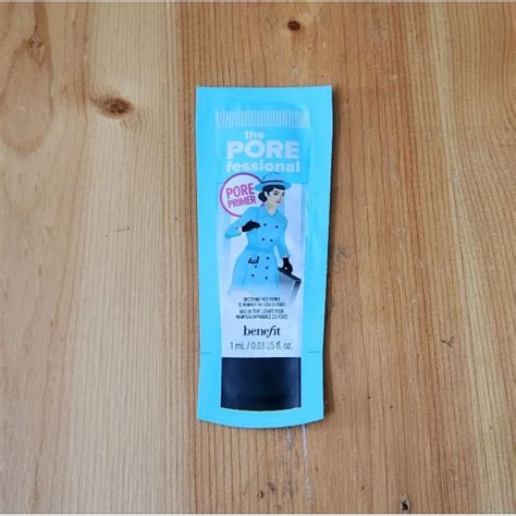 Benefit Mini Porefessional Pore Primer 7 5ml Shopee Philippines