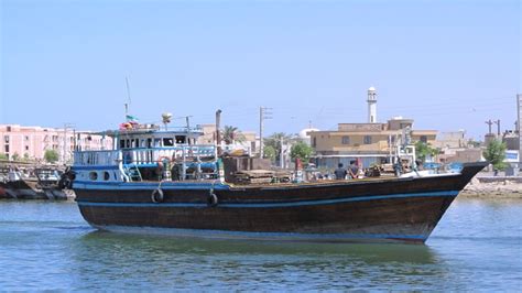 تسهیل شرایط کالای ته لنجی در دستور کار قرار دارد