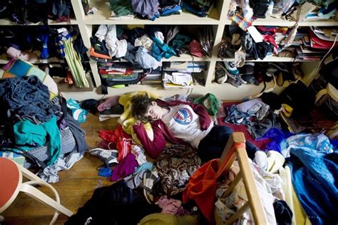 Rania Matar A Girl And Her Room Amusing Planet